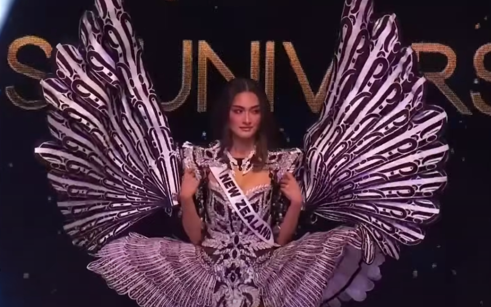 Good Luck, Victoria Velasquez Vincent – New Zealand’s Miss Universe Ho ...